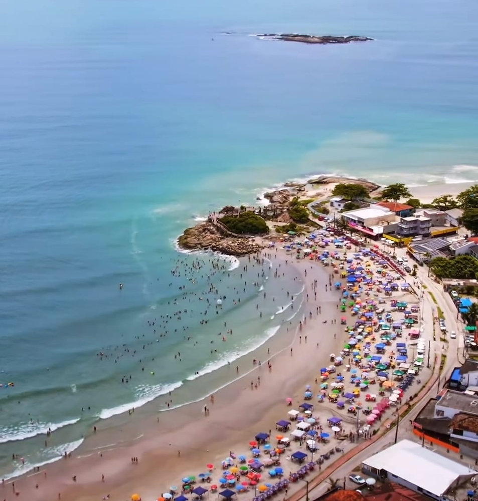 Cidade com 32 km de praias em SC entra para a elite do turismo nacional